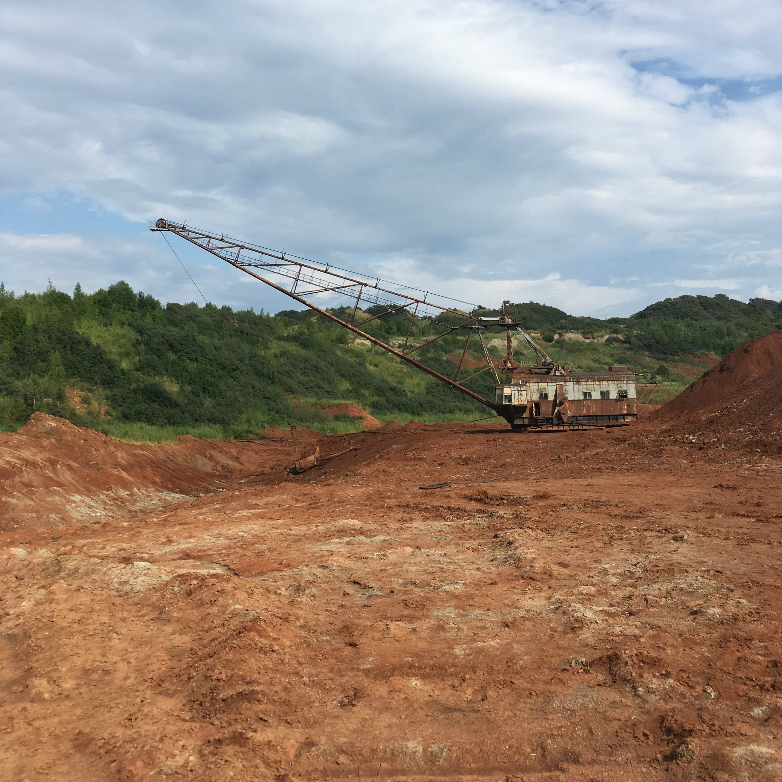 Pasivaikščiojimas po lietuviškuosius kanjonus – Akmenės rajono karjerus